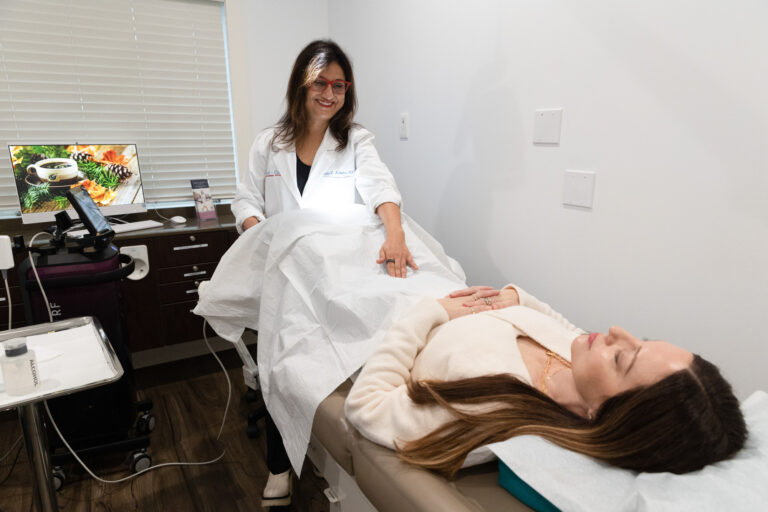 Female Bioidentical Hormone Specialist Chicago, Glenview